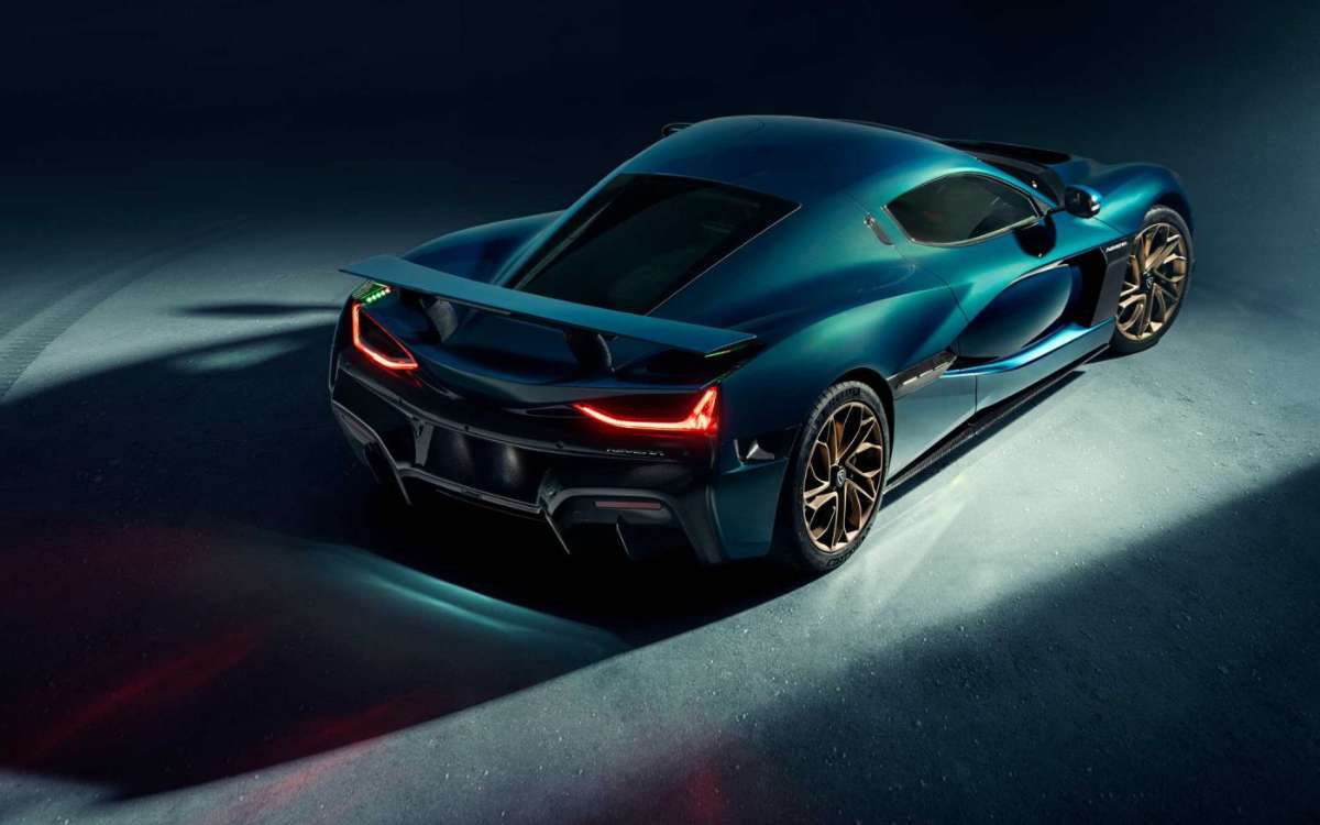 Rimac Nevera: The Fastest Production Car Ever! [EV] - Speed Smartly